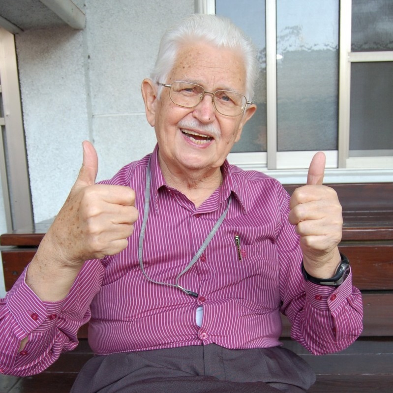 2255. Father Brendan O’Connell 甘惠忠神父 | History of Taiwanese American (T ...